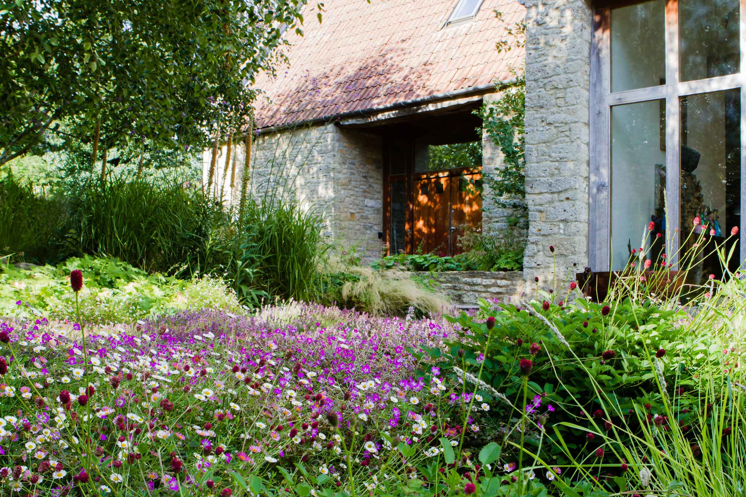 Manor Barn – Seed Landscape Design